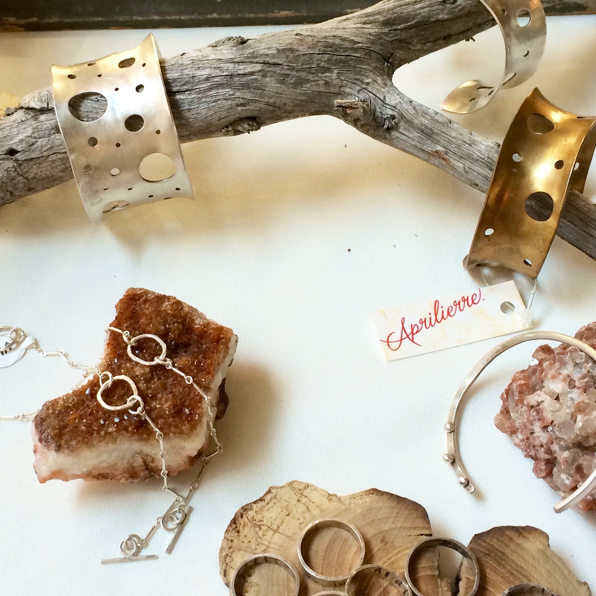 Eclectic Elegance – Aprilierre